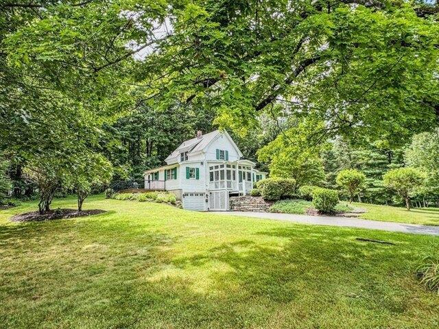 3 bedroom, Northfield MA 01360 105117205