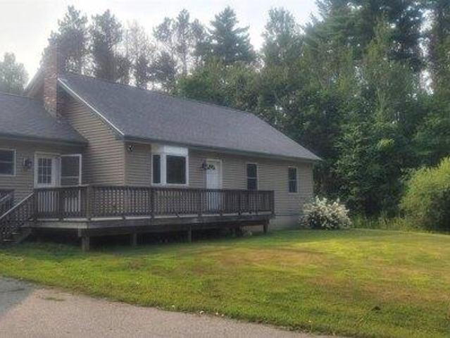 3 bedroom, Northfield NH 03276 102061285