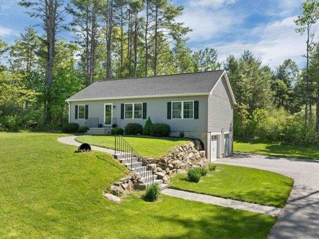 3 bedroom, Northfield NH 03276 103248439