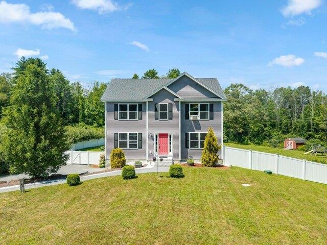 3 bedroom, Northfield NH 03276 104809478