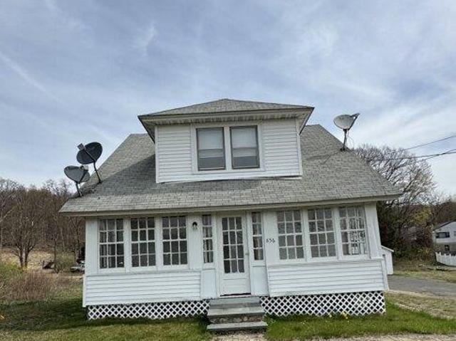 3 bedroom, Naugatuck CT 06770 LS102216057