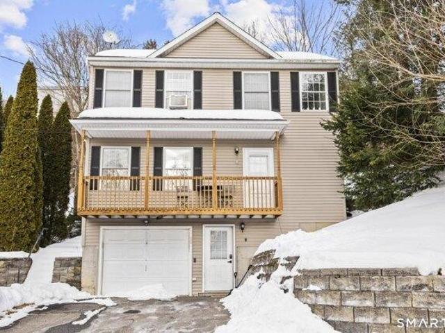 3 bedroom, Naugatuck CT 06770 102799593