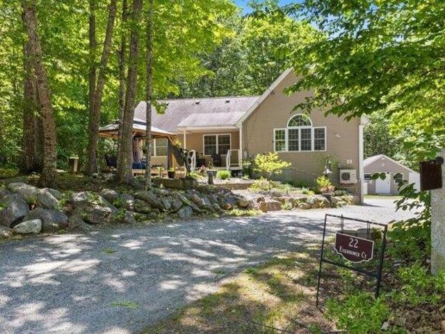 3 bedroom, Naples ME 04055 104008007