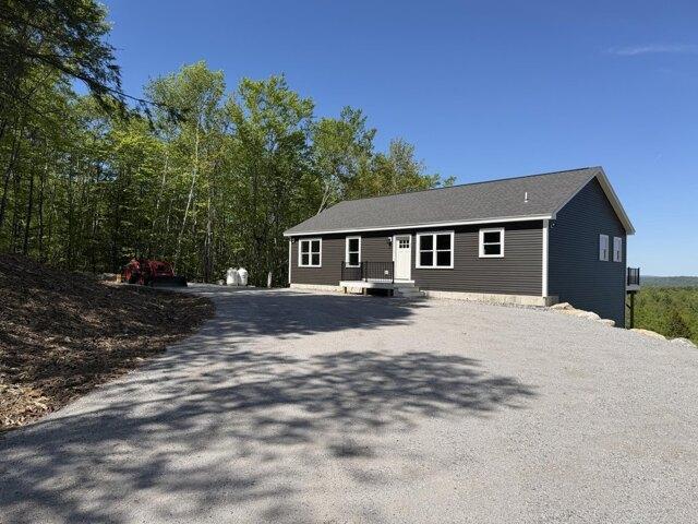 3 bedroom, Naples ME 04055 104008556
