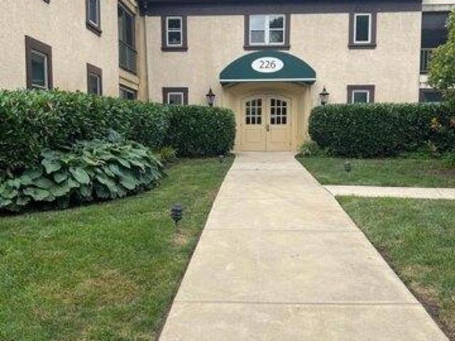 3 bedroom, Narberth PA 19072 LS92883091