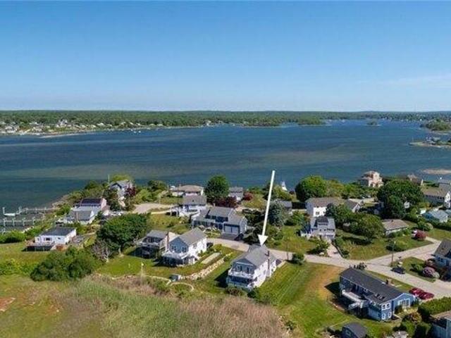 3 bedroom, Narragansett RI 02882 103498258