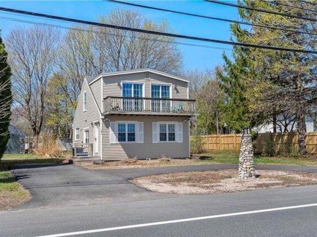 3 bedroom, Narragansett RI 02882 103969939