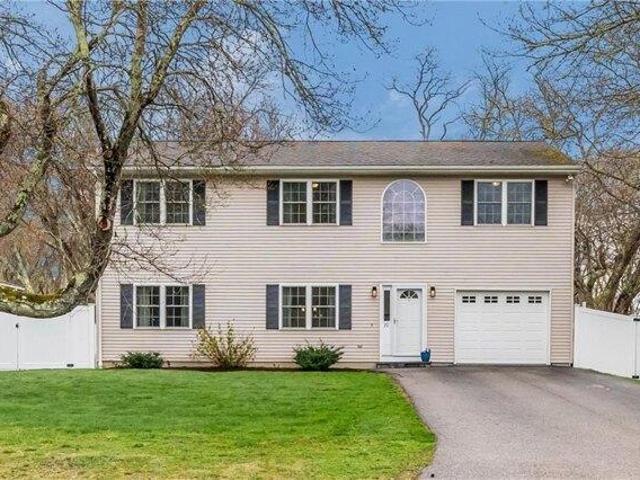 3 bedroom, Narragansett RI 02882 104653842