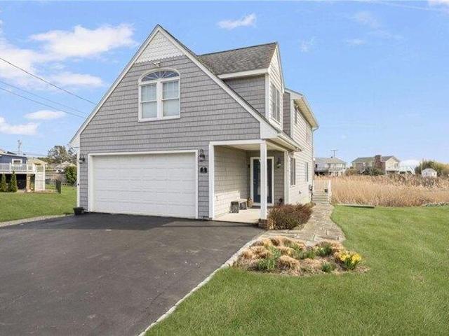 3 bedroom, Narragansett RI 02882 104655835