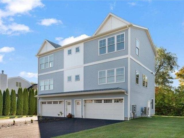 3 bedroom, Narragansett RI 02882 104718282
