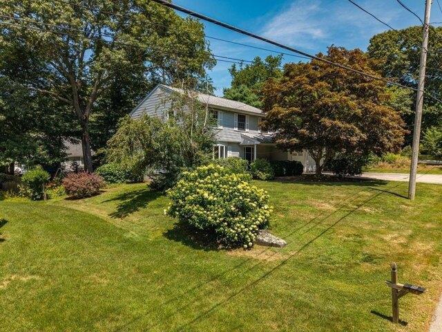 3 bedroom, Narragansett RI 02882 105106125