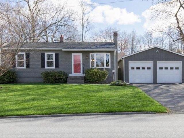 3 bedroom, Nashua NH 03064 102669477