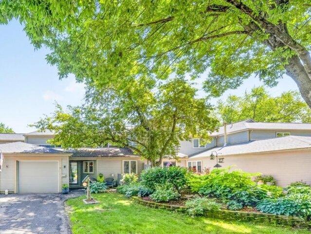3 bedroom, Nashua NH 03064 103849988
