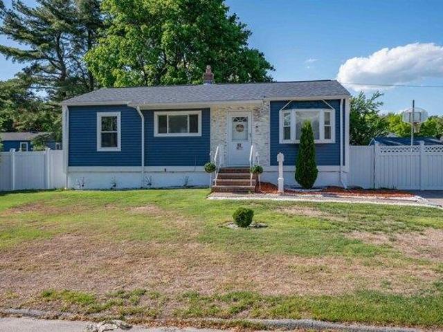 3 bedroom, Nashua NH 03064 103888587
