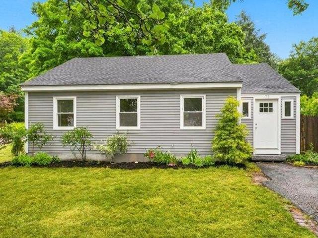 3 bedroom, Nashua NH 03064 104851093