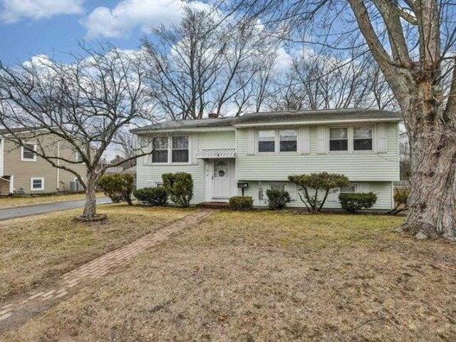 3 bedroom, Nashua NH 03060 102061869