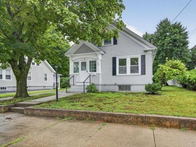 3 bedroom, Nashua NH 03060 104790472