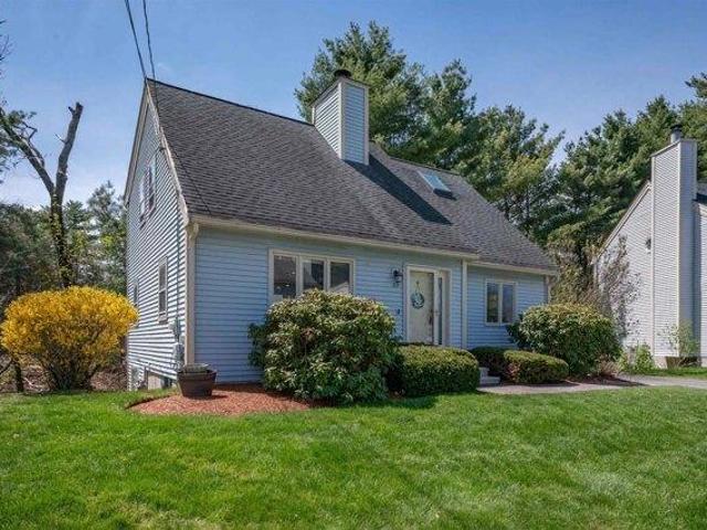 3 bedroom, Nashua NH 03062 LS102560295