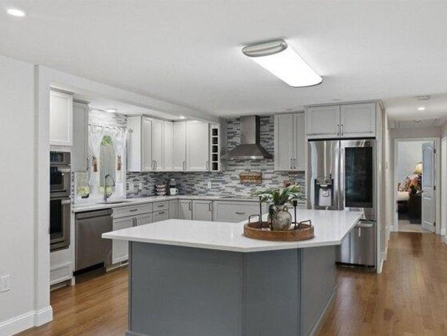 3 bedroom, Nashua NH 03062 104479006