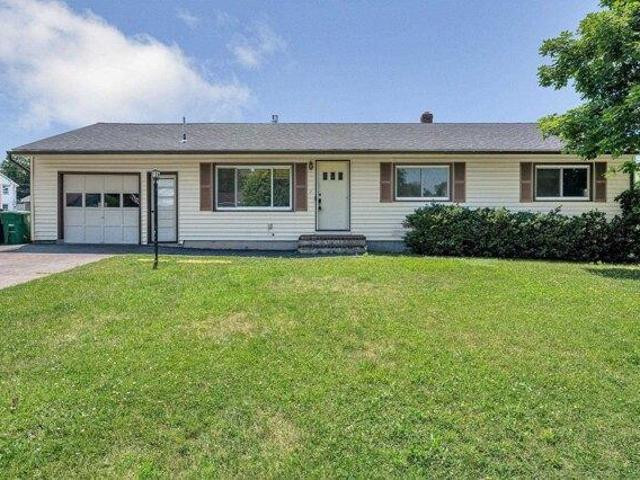 3 bedroom, Nashua NH 03062 104479944