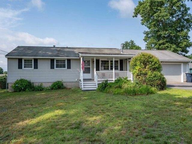 3 bedroom, Nashua NH 03062 104569493