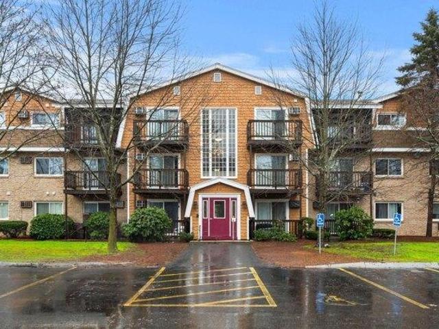 3 bedroom, Nashua NH 03062 104604881