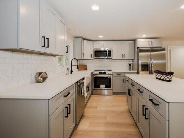 3 bedroom, Nashua NH 03062 105158327
