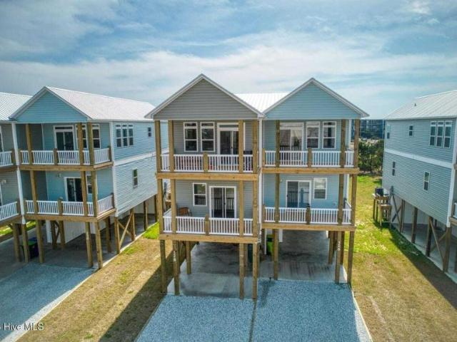 3 bedroom, NC NC 101882494