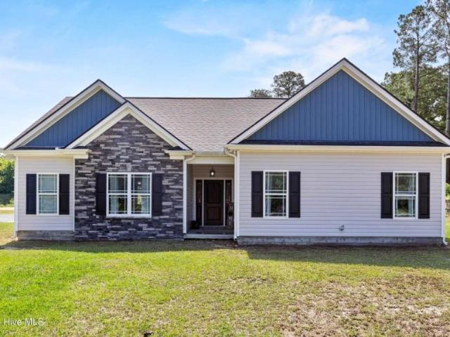 3 bedroom, NC NC 102272176