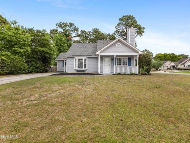 3 bedroom, NC NC 102468882