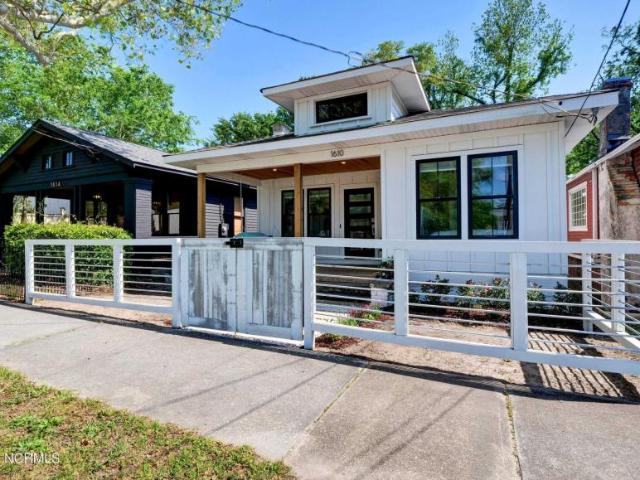 3 bedroom, NC NC 102553548