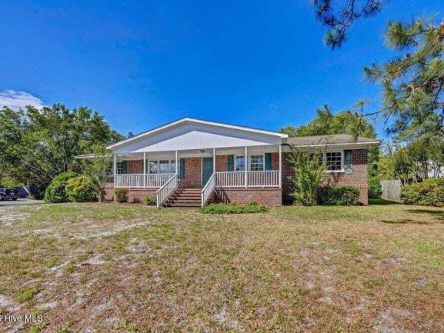 3 bedroom, NC NC 102579044