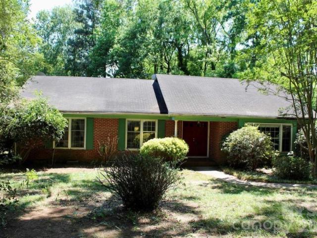 3 bedroom, NC NC 28227 102579049