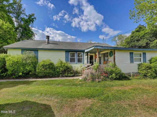 3 bedroom, NC NC LS101773797
