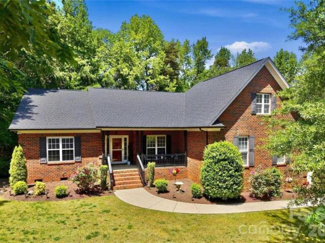3 bedroom, NC NC LS101914574