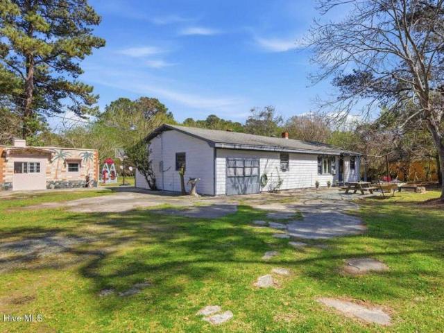 3 bedroom, NC NC LS101368588