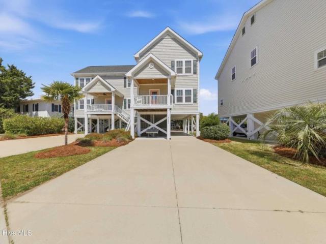 3 bedroom, NC NC LS101368060