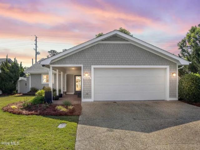 3 bedroom, NC NC LS102715765