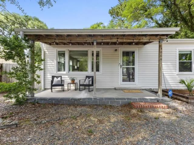 3 bedroom, NC NC LS102752897