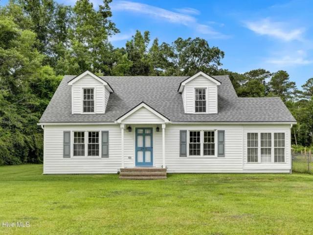 3 bedroom, NC NC LS102052898