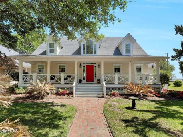 3 bedroom, NC NC LS102272146