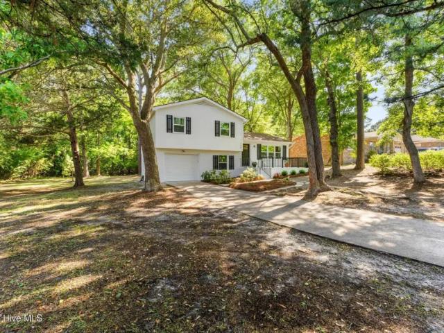 3 bedroom, NC NC LS102339345
