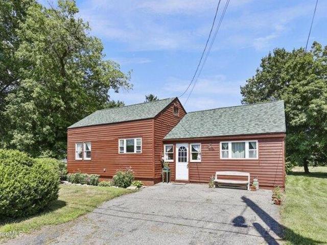 3 bedroom, New Marlborough MA 01259 104759000