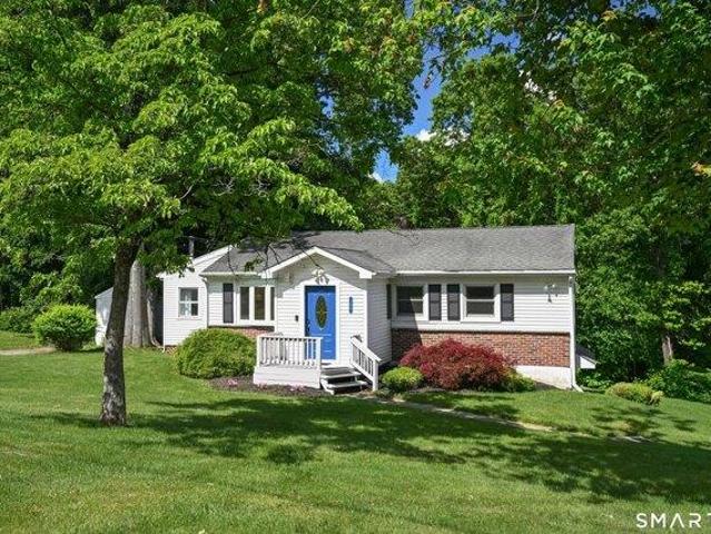 3 bedroom, New Milford CT 06776 105156412
