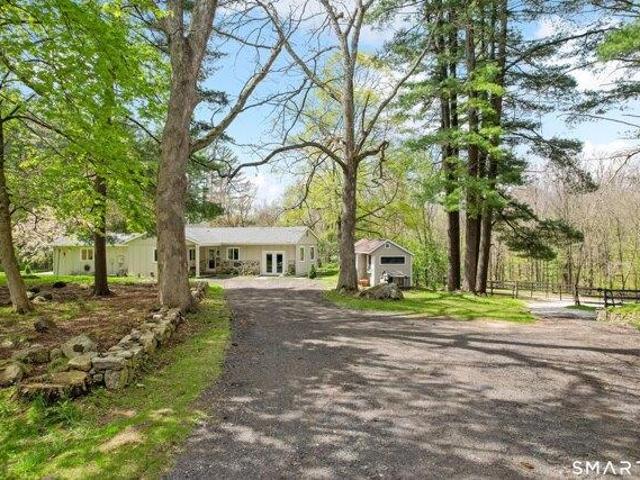 3 bedroom, New Milford CT 06776 102761557