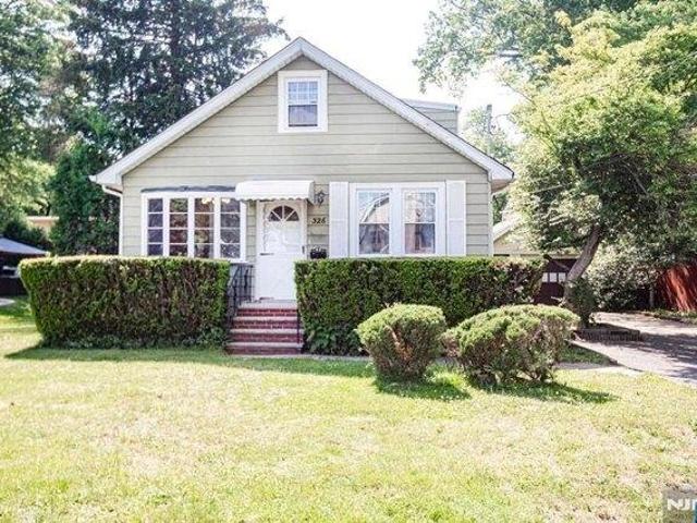 3 bedroom, New Milford NJ 07646 102777622