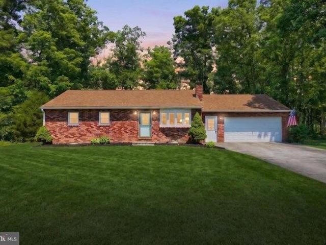 3 bedroom, New Oxford PA 17350 104901855