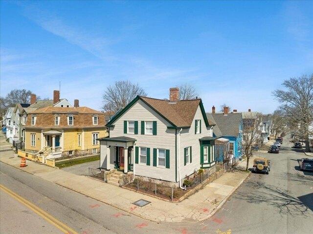 3 bedroom, New Bedford MA 02740 104569652