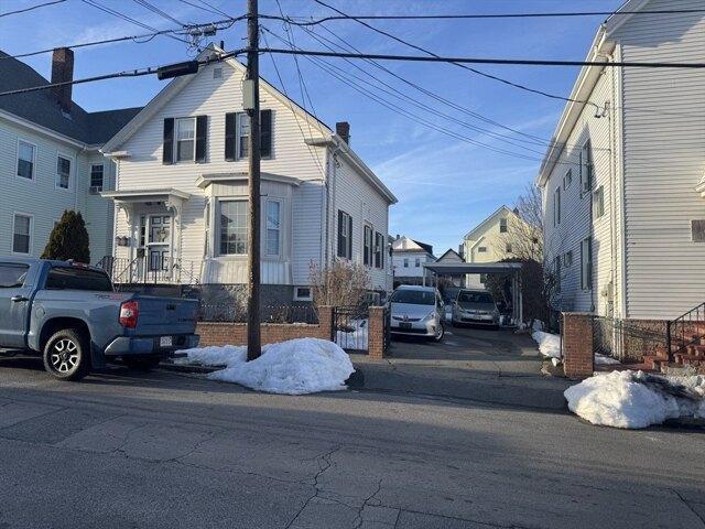 3 bedroom, New Bedford MA 02740 102633352