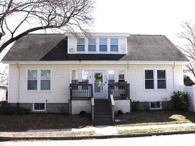 3 bedroom, New Bedford MA 02740 102671145